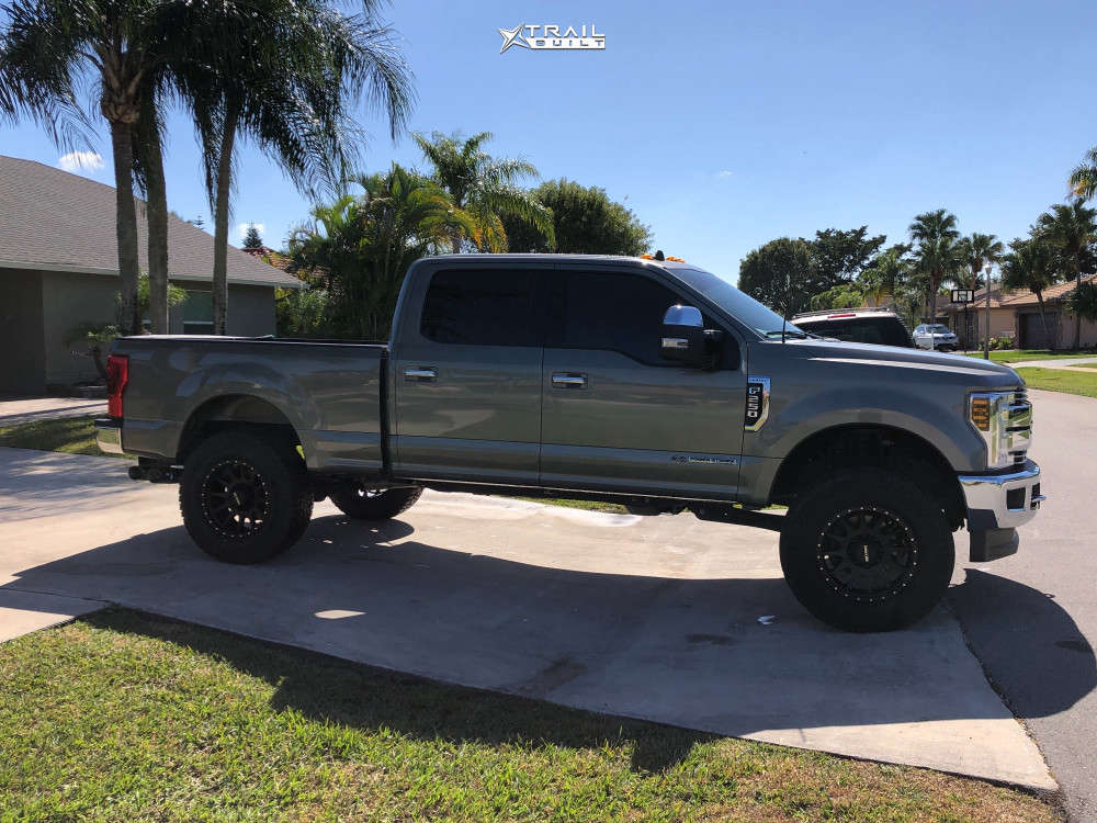 2019 Ford F-250 Super Duty Wheel Offset Aggressive > 1" Outside Fender ...