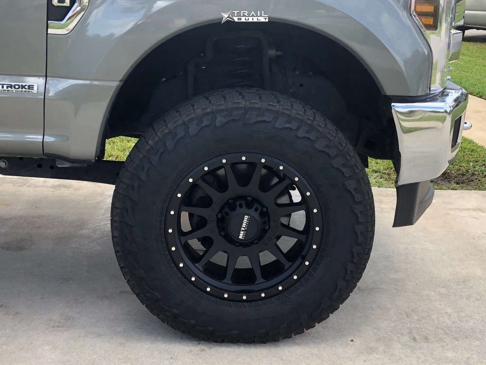 2019 Ford F-250 Super Duty Wheel Offset Aggressive > 1" Outside Fender ...