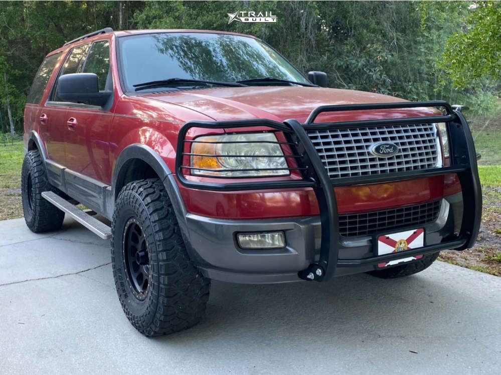 2005 Ford Expedition Wheel Offset Aggressive > 1" Outside Fender ...
