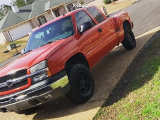 2004 Chevrolet Silverado 1500 Wheel Offset Tucked Leveling Kit ...