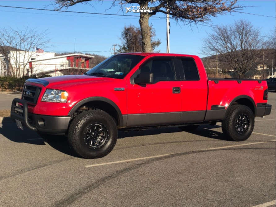 2006 Ford F-150 Wheel Offset Aggressive > 1" Outside Fender Leveling ...