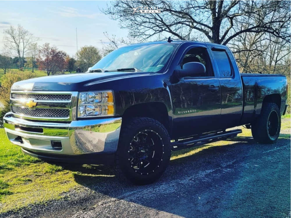 2013 Chevrolet Silverado 1500 Wheel Offset Aggressive > 1" Outside ...