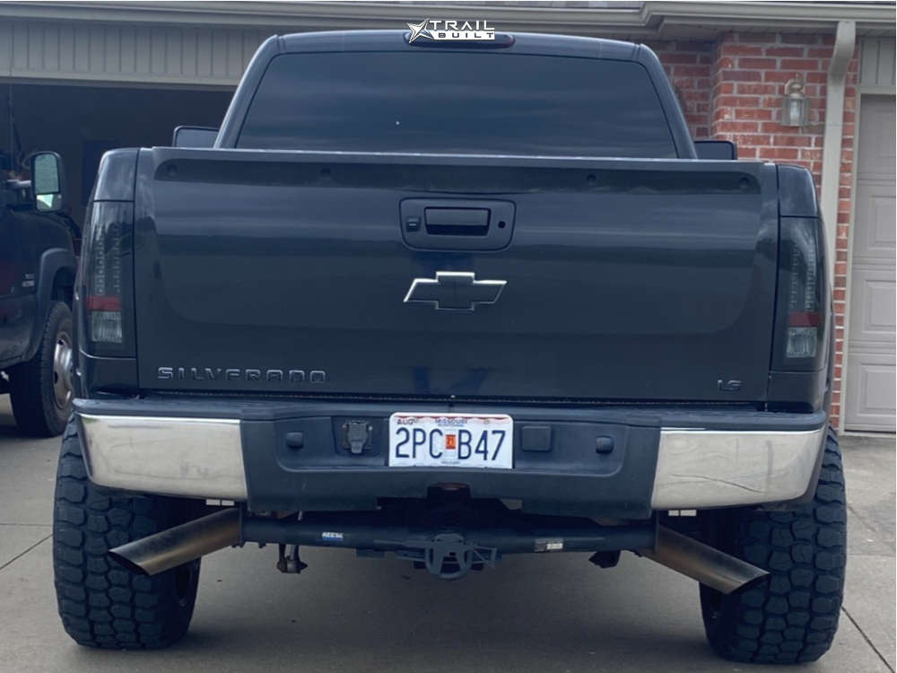 2009 Chevrolet Silverado 1500 Wheel Offset Super Aggressive 3"-5 ...