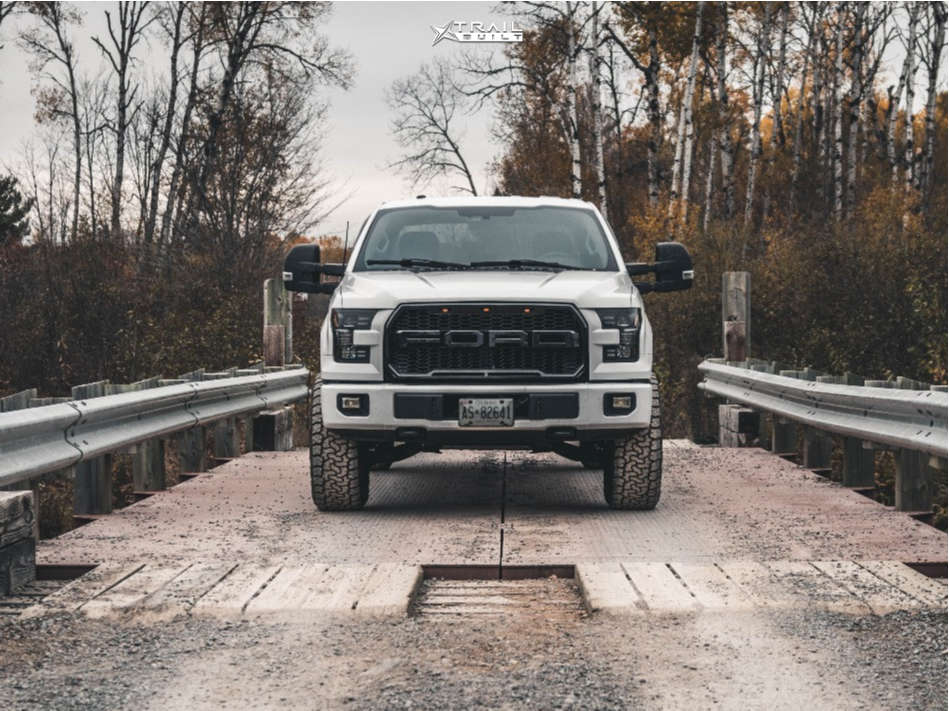 2017 Ford F-150 Wheel Offset Aggressive > 1" Outside Fender Suspension ...