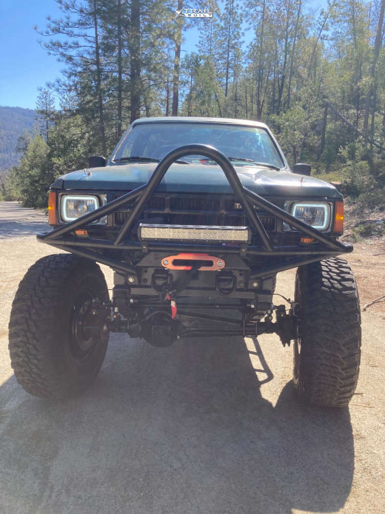 1986 Toyota 4Runner Wheel Offset Aggressive > 1" Outside Fender ...