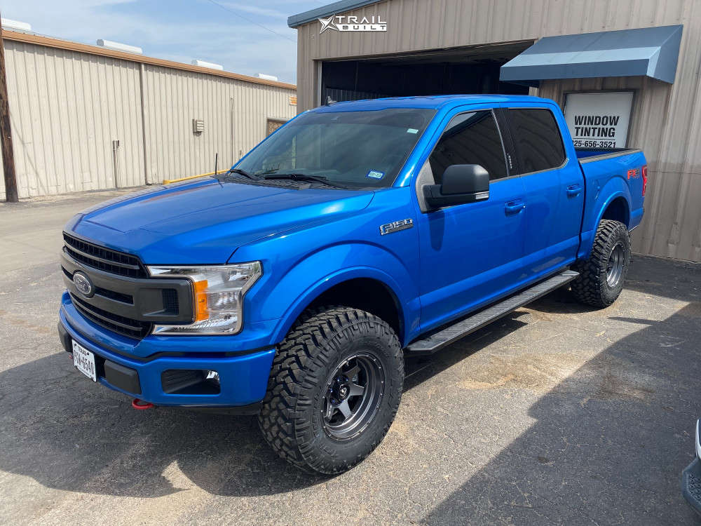 2020 Ford F-150 Wheel Offset Aggressive > 1" Outside Fender Leveling ...