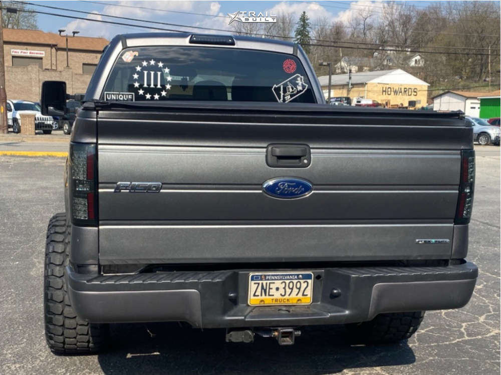 2012 Ford F-150 Wheel Offset Super Aggressive 3"-5" Leveling Kit | 1613759 | TrailBuilt Off-Road