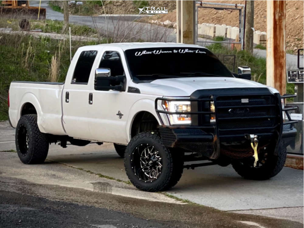 2015 Ford F-250 Super Duty Wheel Offset Aggressive > 1" Outside Fender ...