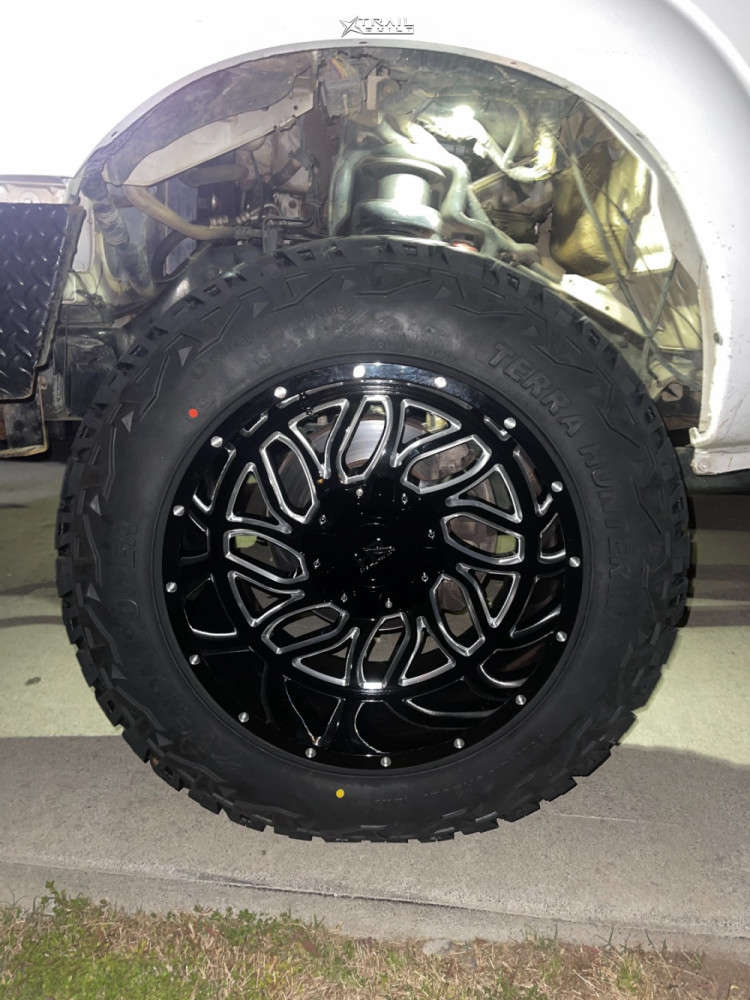 2015 Ford F-250 Super Duty Wheel Offset Aggressive > 1" Outside Fender ...
