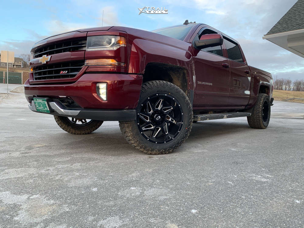 2016 Chevrolet Silverado 1500 Wheel Offset Aggressive > 1" Outside ...
