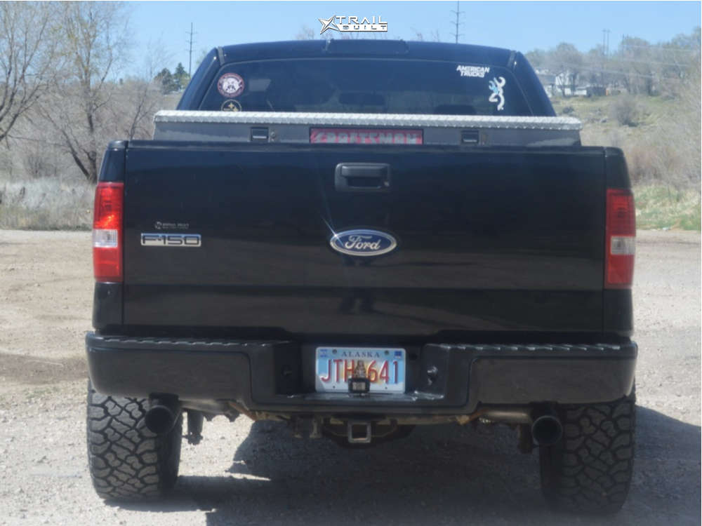 2004 Ford F-150 Wheel Offset Aggressive > 1" Outside Fender Leveling ...