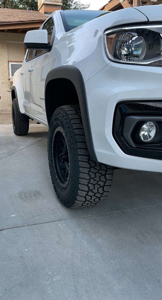 2021 Chevrolet Colorado Wheel Offset Slightly Aggressive Leveling Kit ...