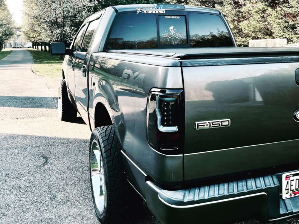 2004 Ford F-150 Wheel Offset Aggressive > 1" Outside Fender Leveling ...