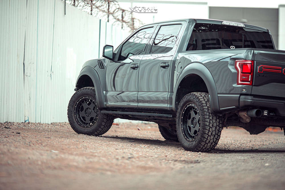 2018 Ford Raptor Wheel Offset Slightly Aggressive Suspension Lift 3.5 ...