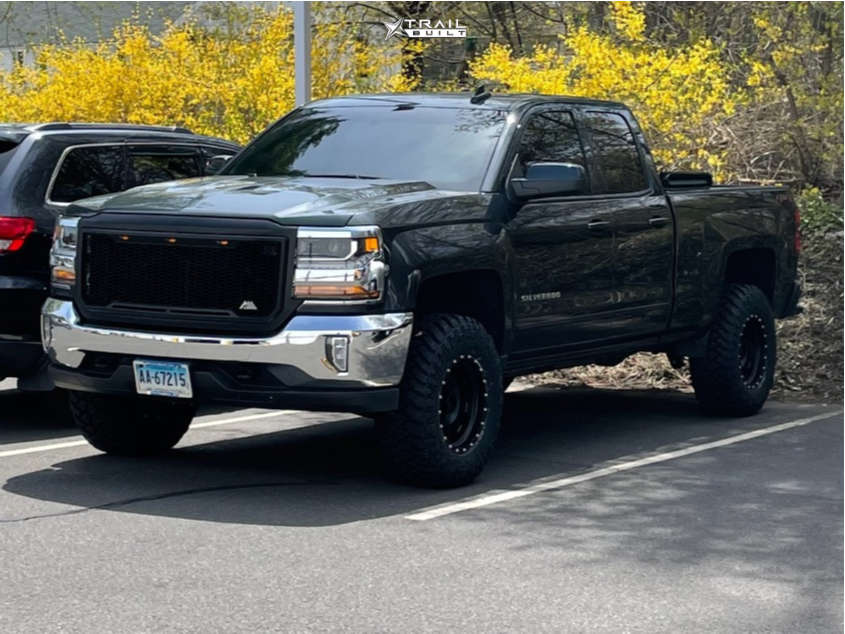 2018 Chevrolet Silverado 1500 Wheel Offset Aggressive > 1" Outside ...