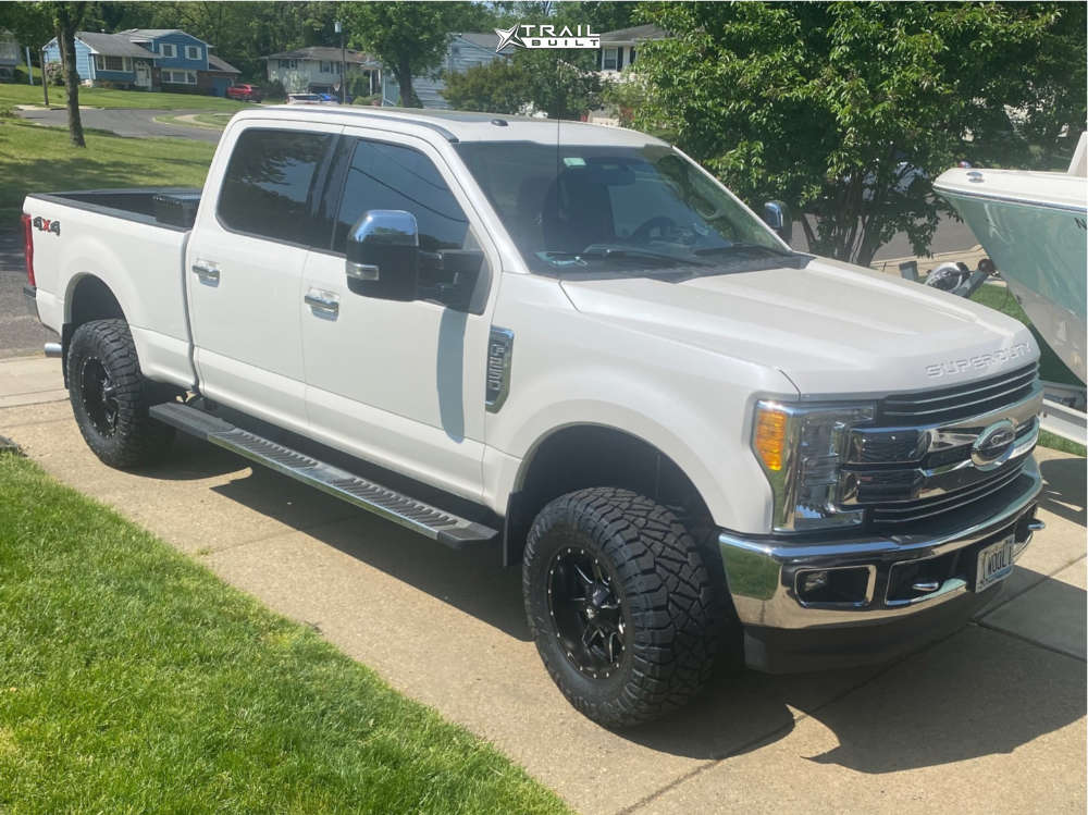 2017 Ford F-250 Super Duty Wheel Offset Aggressive > 1" Outside Fender ...