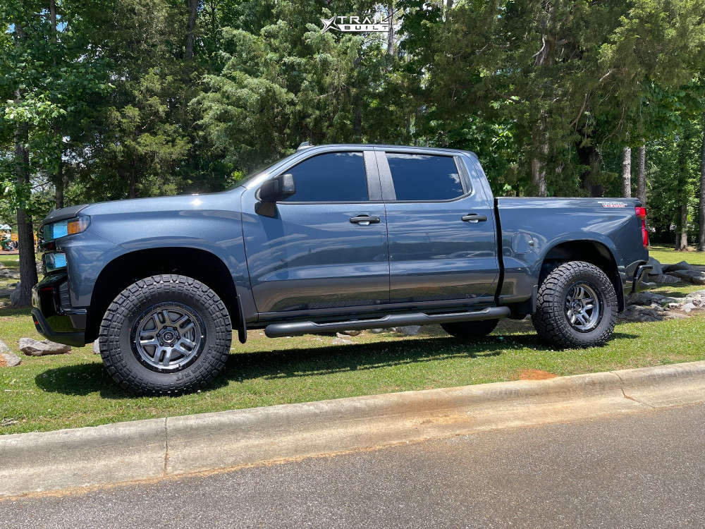 2020 Chevrolet Silverado 1500 Wheel Offset Aggressive > 1" Outside ...