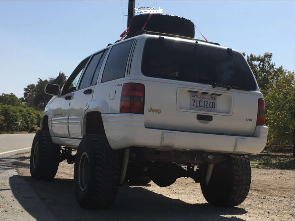 1997 Jeep Grand Cherokee Wheel Offset Aggressive > 1" Outside Fender ...
