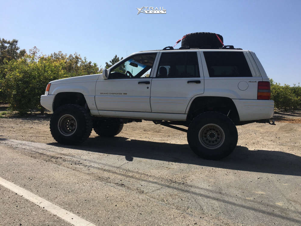 1997 Jeep Grand Cherokee Wheel Offset Aggressive > 1" Outside Fender ...