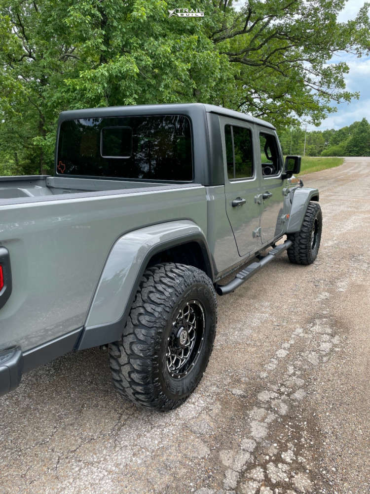 2021 Jeep Gladiator Wheel Offset Aggressive > 1" Outside Fender Stock ...