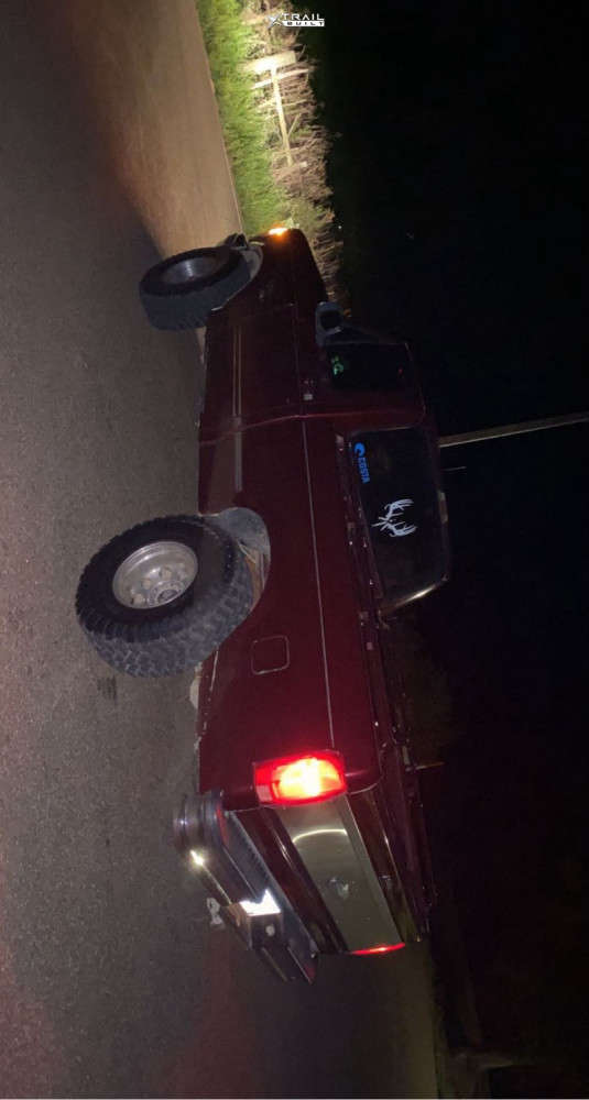 1996 Ford F-150 Wheel Offset Aggressive > 1" Outside Fender Leveling ...