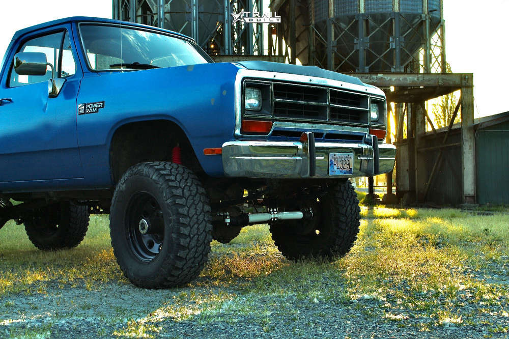1990 Dodge W250 Wheel Offset Slightly Aggressive Suspension Lift 4 ...