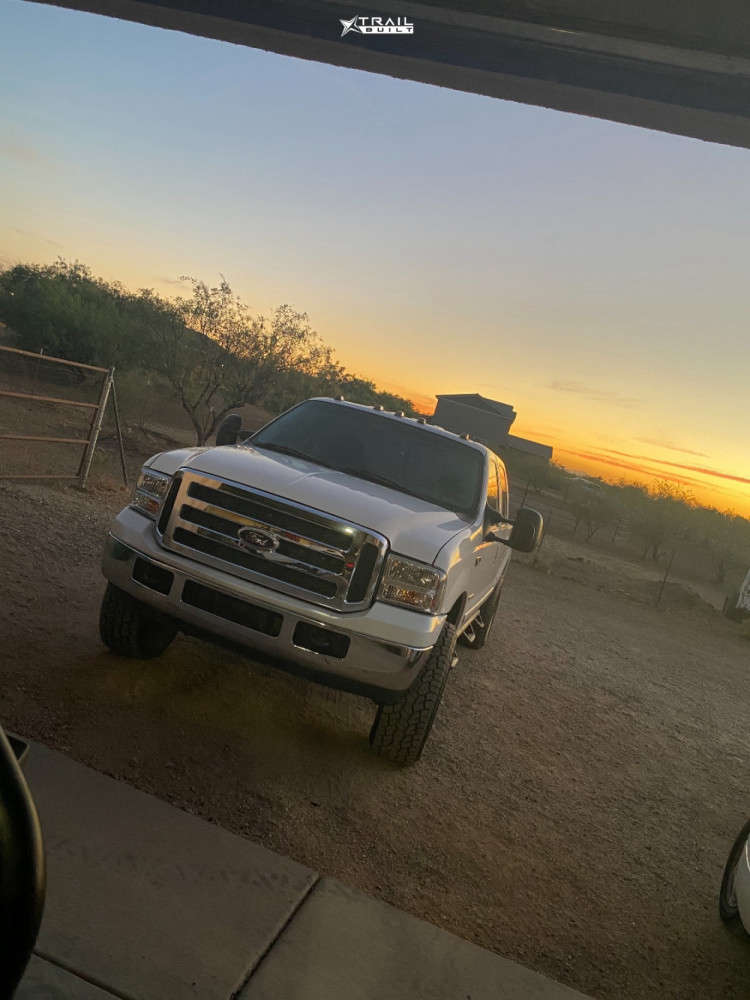 2002 Ford F-250 Super Duty Wheel Offset Aggressive > 1" Outside Fender ...