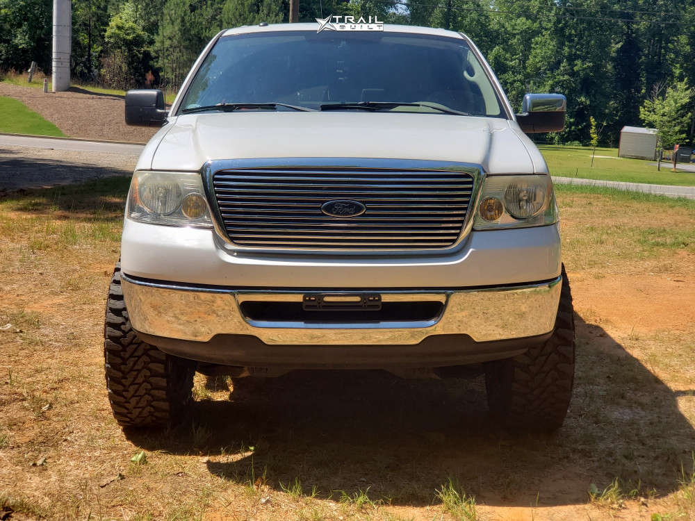 2006 Ford F-150 Wheel Offset Aggressive > 1" Outside Fender Suspension ...