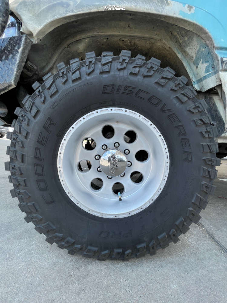1996 Dodge Ram 2500 Wheel Offset Aggressive > 1" Outside Fender ...