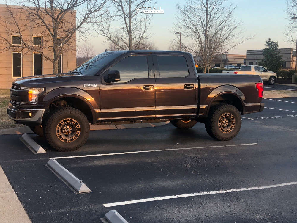 2020 Ford F-150 Wheel Offset Aggressive > 1" Outside Fender Suspension ...