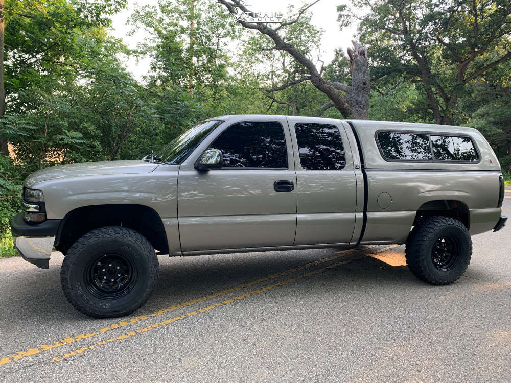 2000 Chevrolet Silverado 1500 Wheel Offset Aggressive > 1" Outside ...