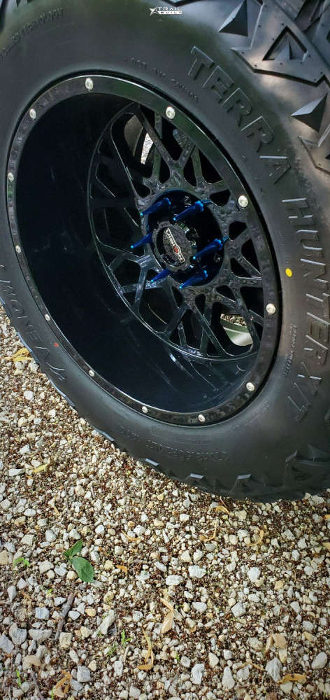2010 Ford F-150 Wheel Offset Aggressive > 1" Outside Fender Suspension ...