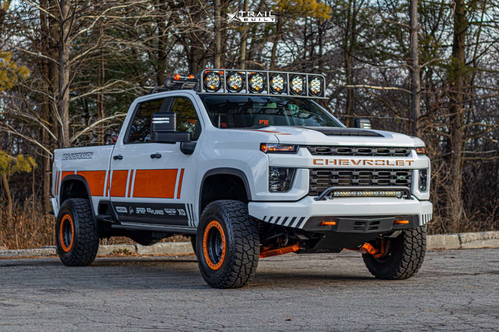 2020 Chevrolet Silverado 2500 HD Wheel Offset Aggressive > 1" Outside ...