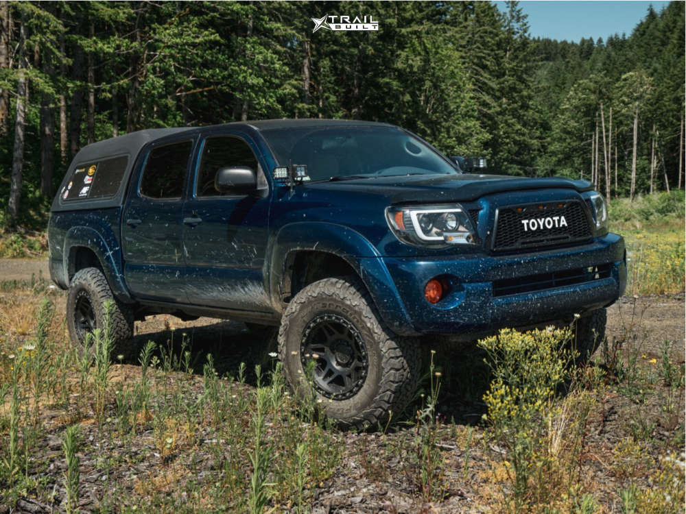 2005 Toyota Tacoma Wheel Offset Aggressive > 1" Outside Fender ...