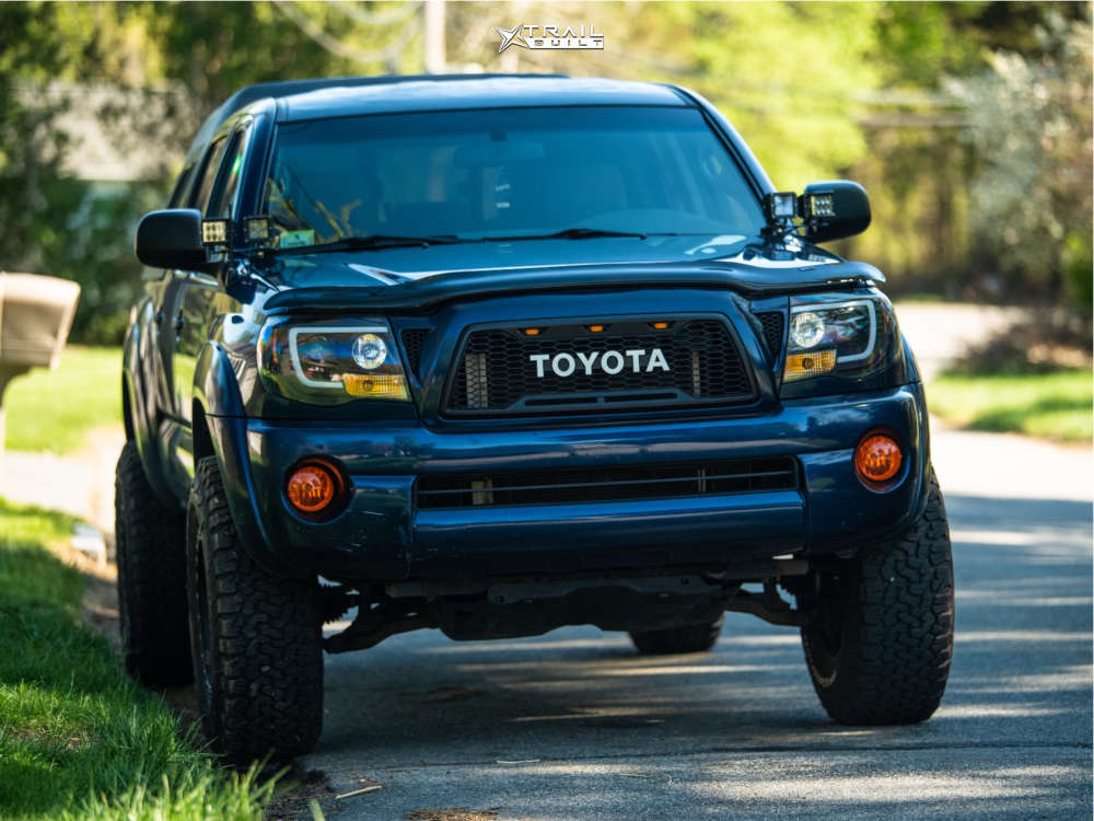 2005 Toyota Tacoma Wheel Offset Aggressive > 1" Outside Fender ...