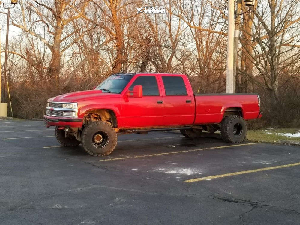 1997 Chevrolet K3500 Wheel Offset Hella Stance >5" Suspension Lift 6.5 ...