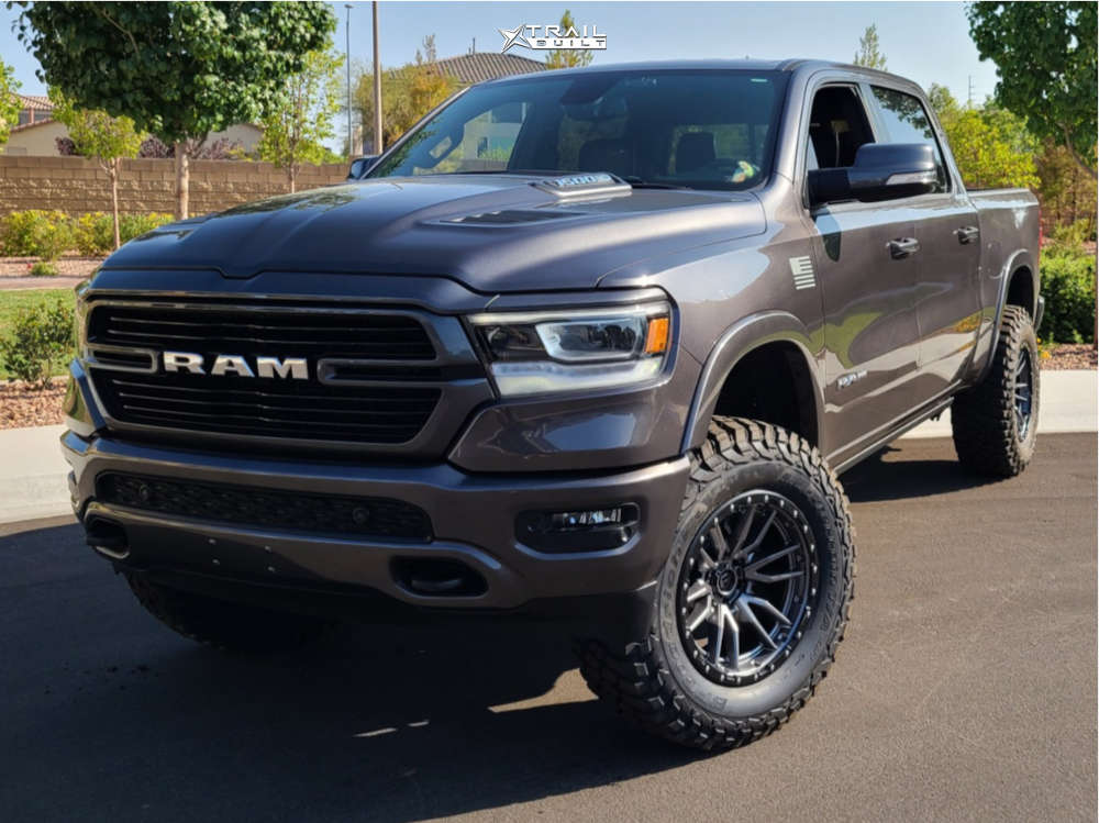 2020 Ram 1500 Wheel Offset Aggressive > 1" Outside Fender Suspension ...