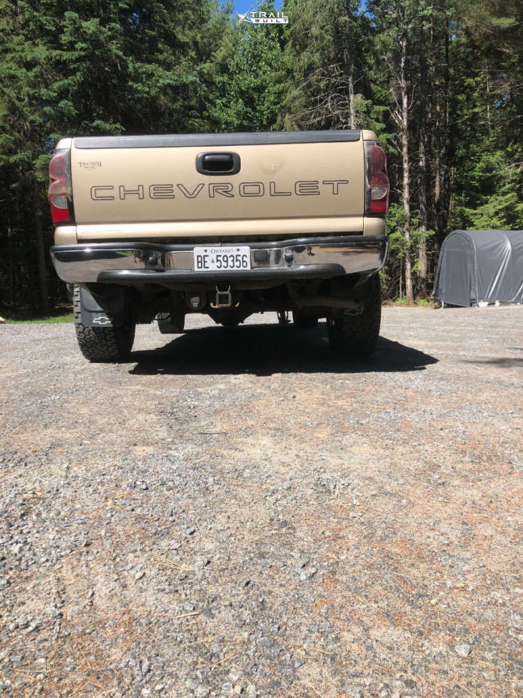 2004 Chevrolet Silverado 1500 Wheel Offset Aggressive > 1" Outside ...