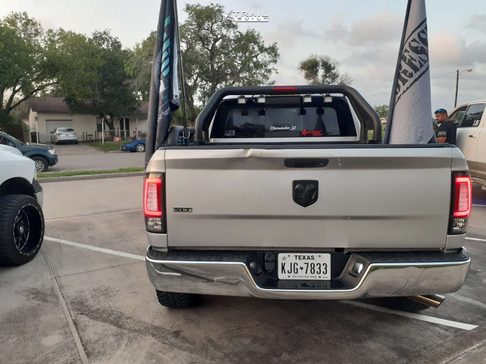 2017 Ram 1500 Wheel Offset Super Aggressive 3"-5" Leveling Kit ...