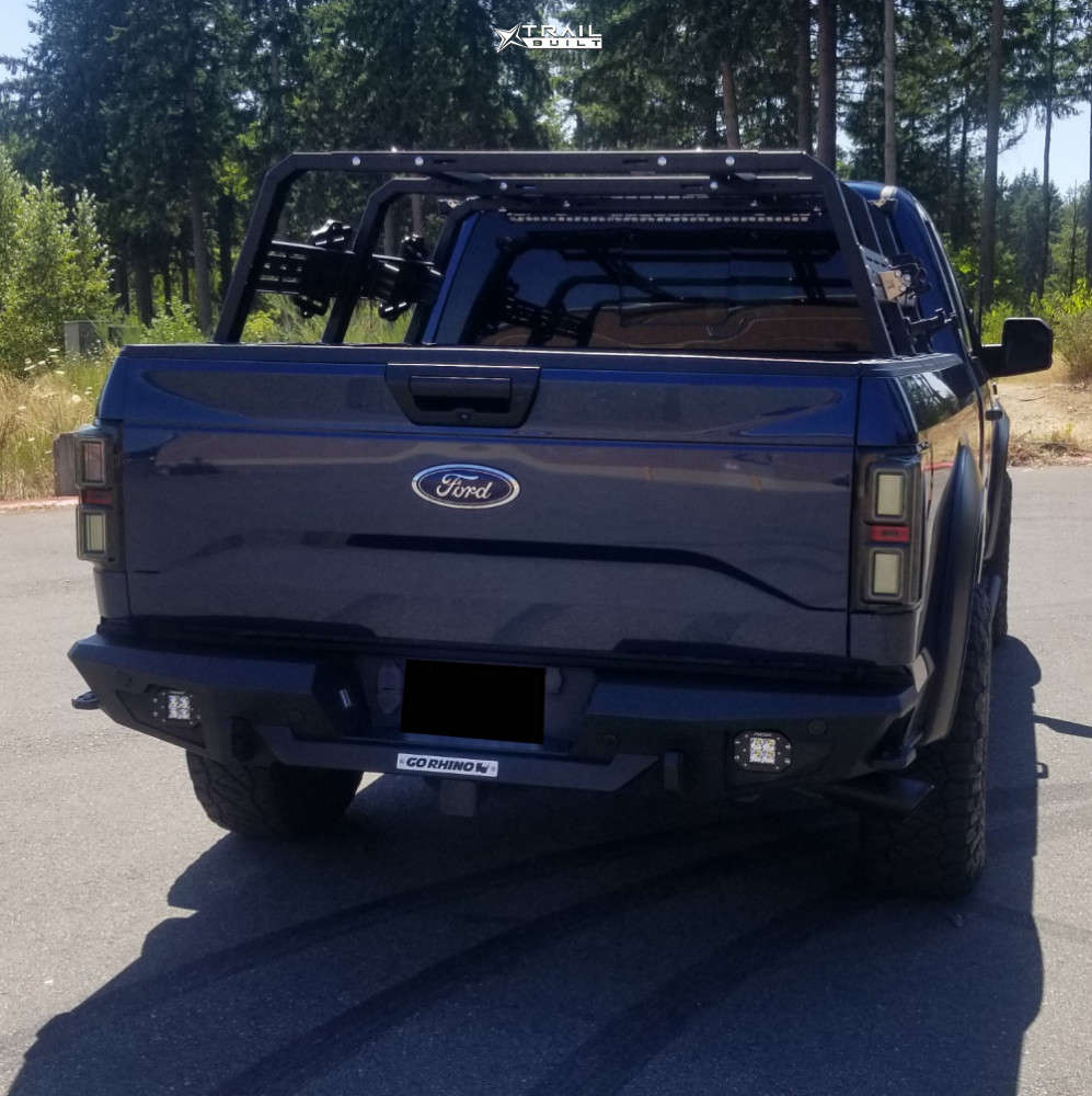 2016 Ford F-150 Wheel Offset Aggressive > 1" Outside Fender Leveling ...