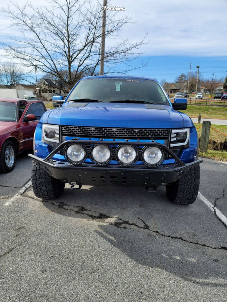 2010 Ford F-150 Wheel Offset Aggressive > 1" Outside Fender Leveling ...