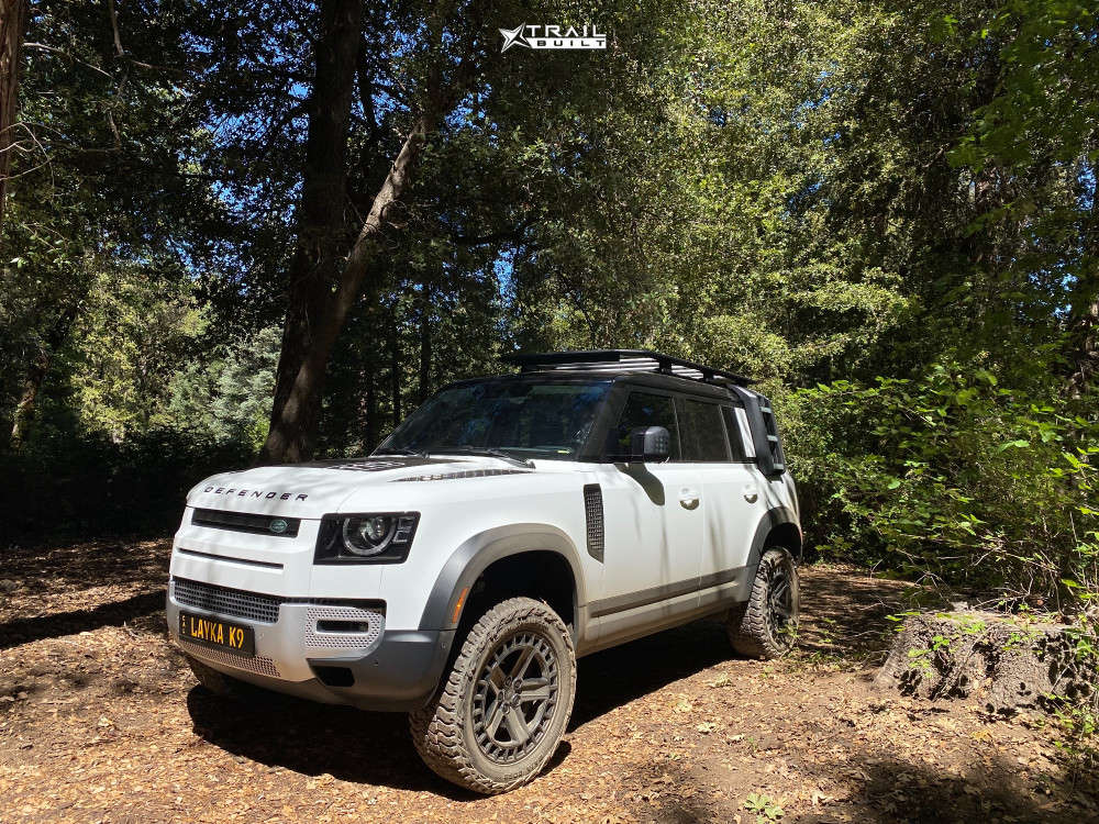 2020 Land Rover Defender 110 Wheel Offset Aggressive > 1" Outside ...