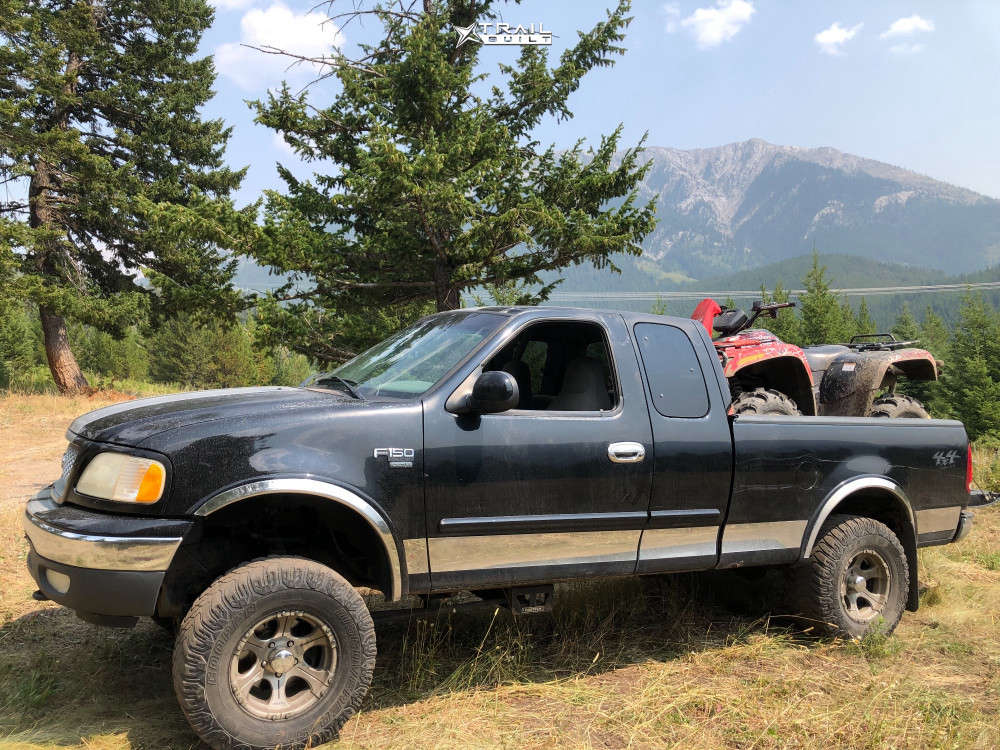 1999 Ford F-150 Wheel Offset Slightly Aggressive Suspension Lift 6 ...