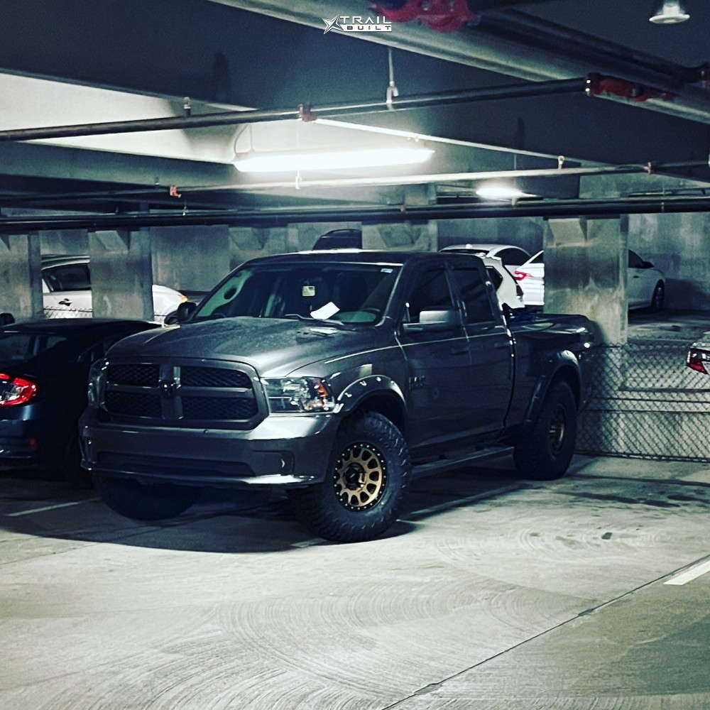 2017 Ram 1500 Wheel Offset Aggressive > 1" Outside Fender Leveling Kit ...