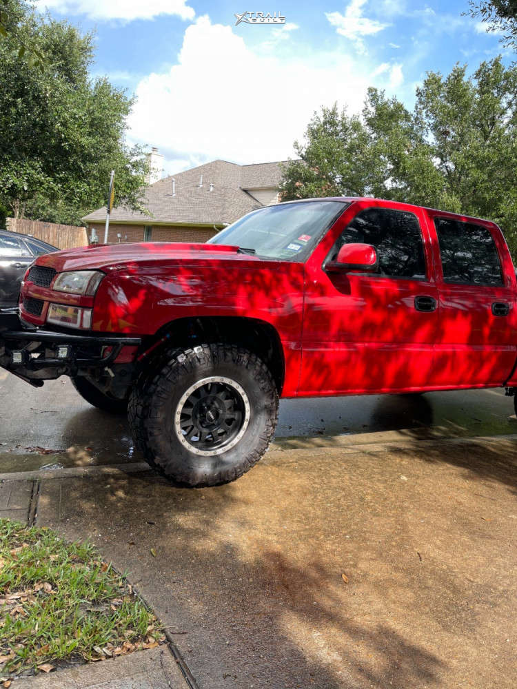 2005 Chevrolet Silverado 1500 Wheel Offset Aggressive > 1" Outside ...