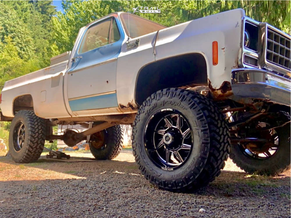 1980 Chevrolet K30 Wheel Offset Aggressive > 1" Outside Fender ...