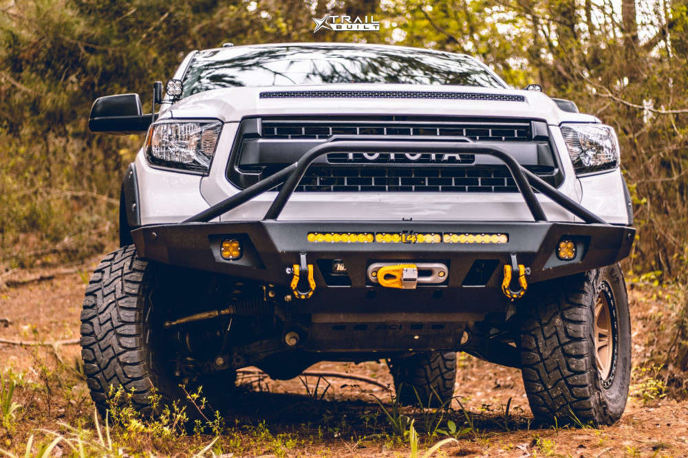 2017 Toyota Tundra Wheel Offset Aggressive > 1" Outside Fender ...