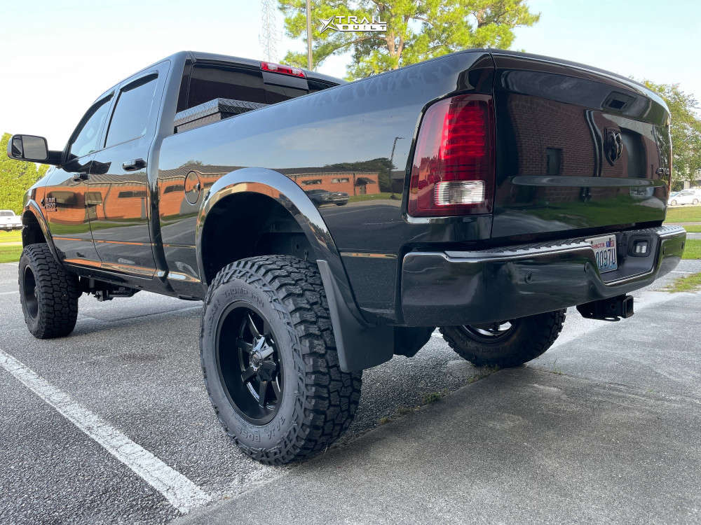 2017 Ram 3500 Wheel Offset Aggressive > 1" Outside Fender Suspension ...