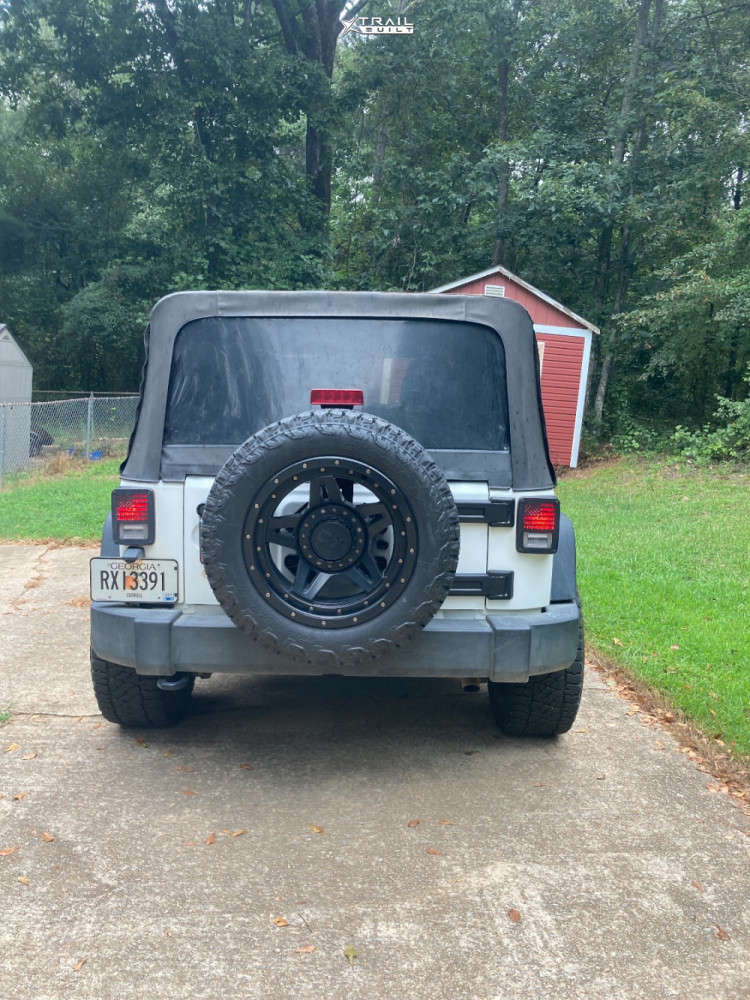 2017 Jeep Wrangler JK Wheel Offset Aggressive > 1" Outside Fender Stock ...