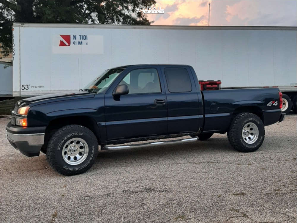 2005 Chevrolet Silverado 1500 Wheel Offset Aggressive > 1" Outside ...